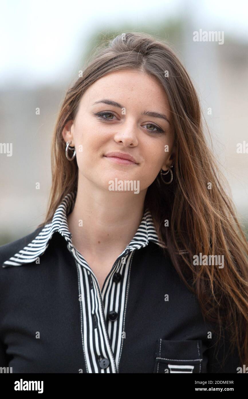 Adele Wismes attending a Photocall as part of the 21st Festival of TV Fiction at La Rochelle ...