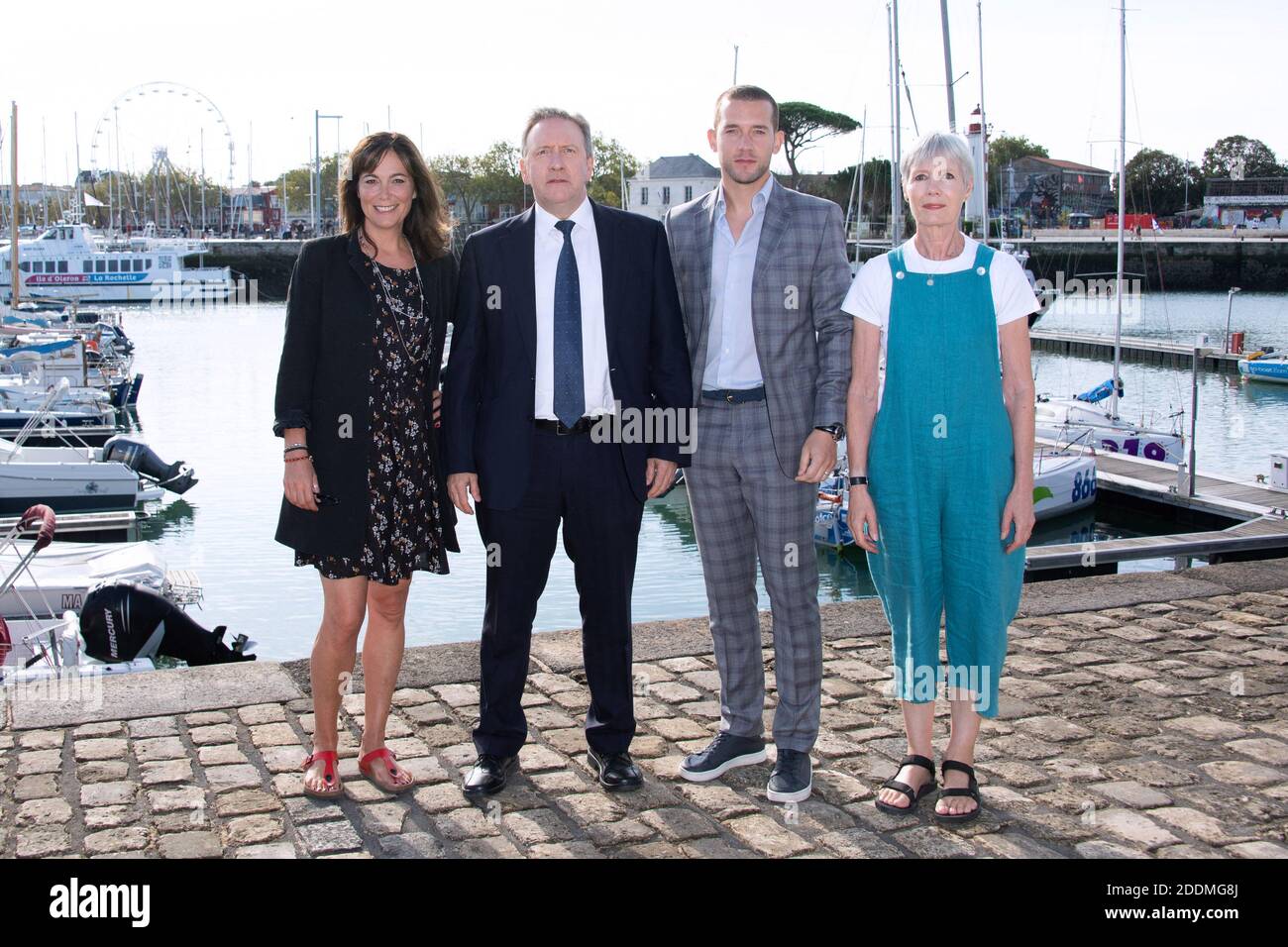 Fiona dolman hi-res stock photography and images - Alamy