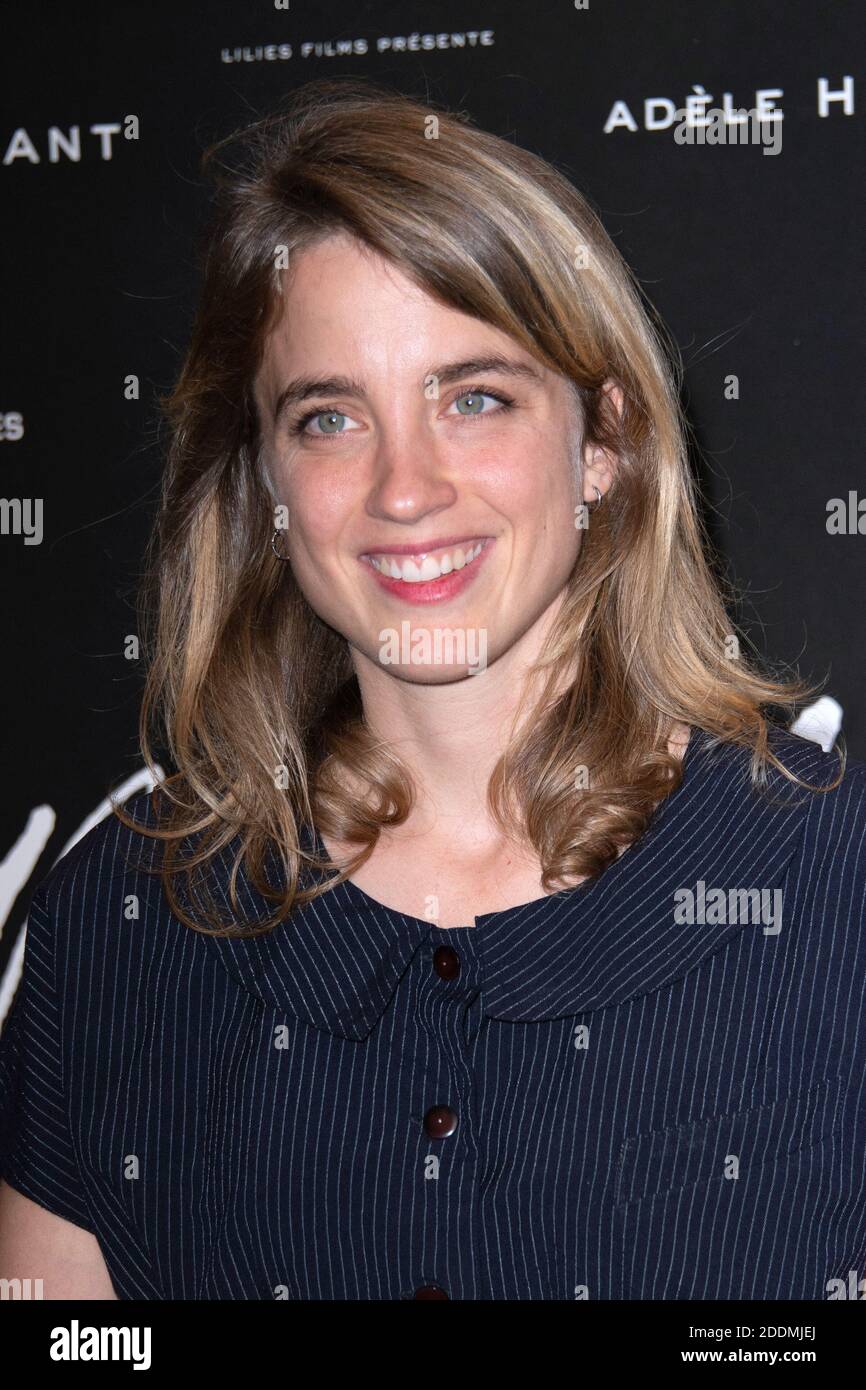 Adele Haenel participe a la Premiere du film Portrait de la Jeune Fille ...