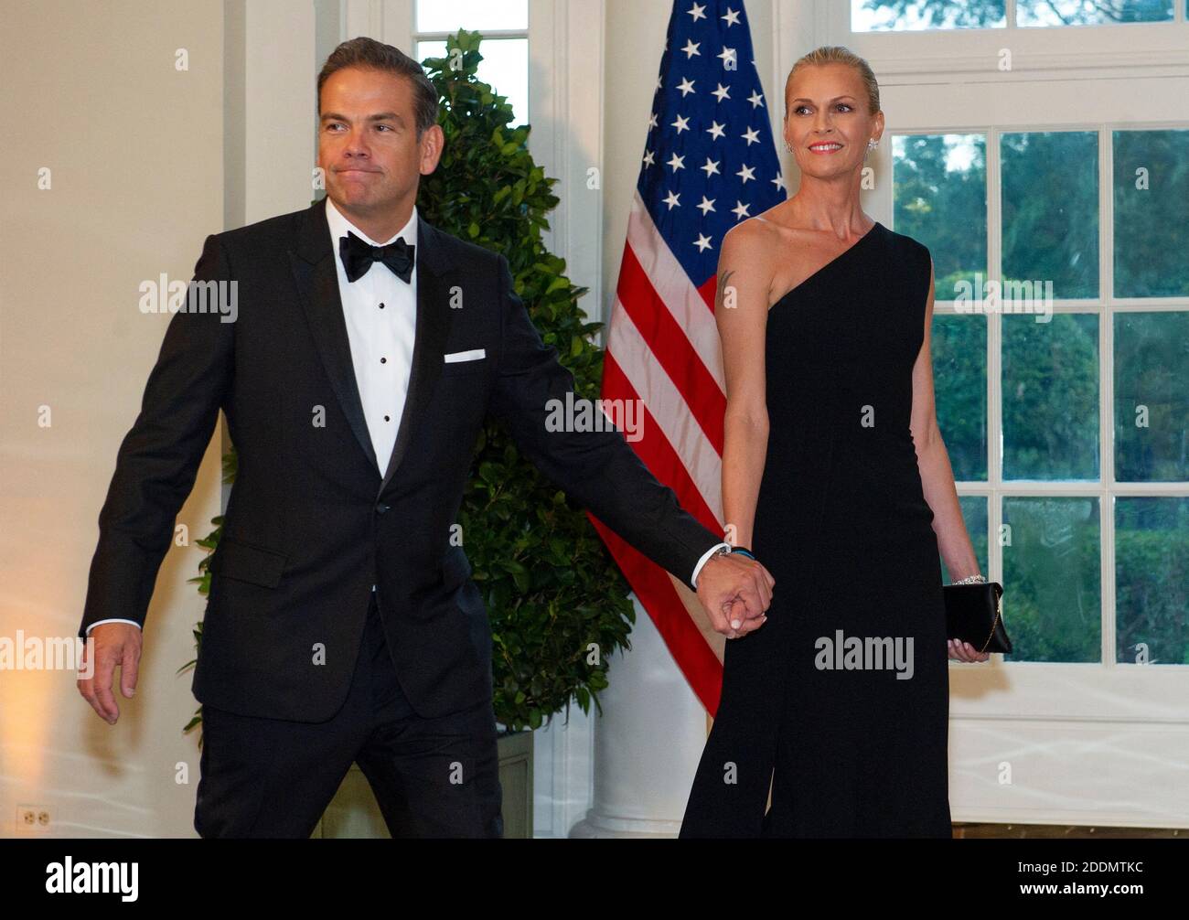 Lachlan murdoch and wife sarah murdoch hi-res stock photography and ...