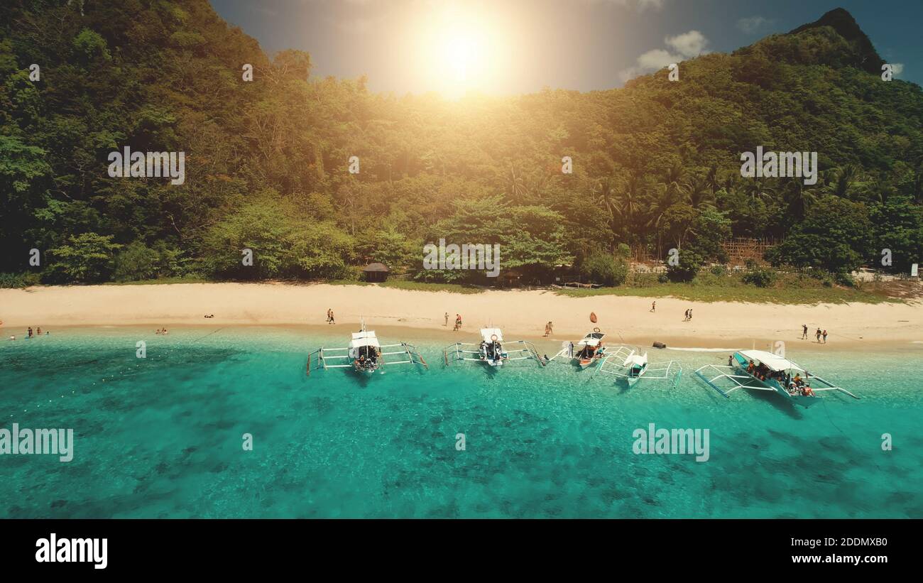 Philippines archipelago cruise hi-res stock photography and images - Alamy