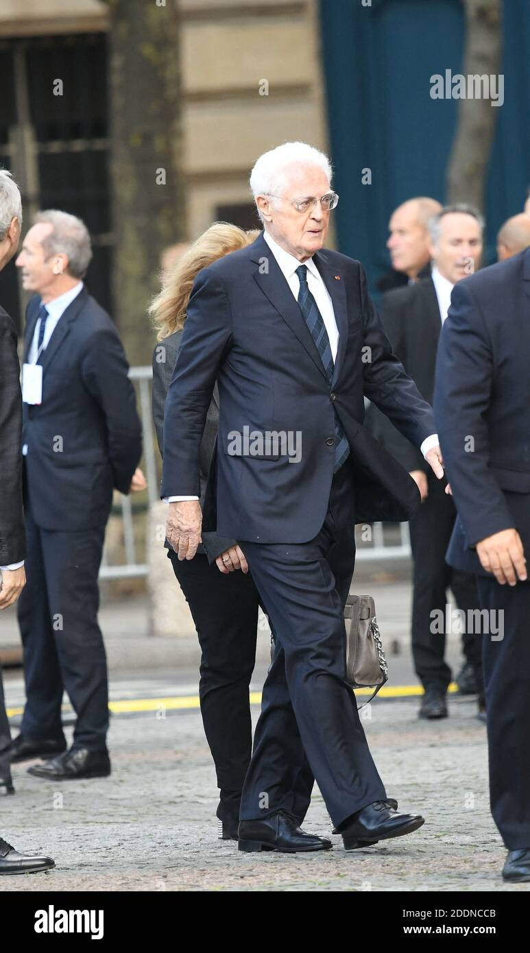 Lionel Jospin arriving to the funeral ceremony for former French ...