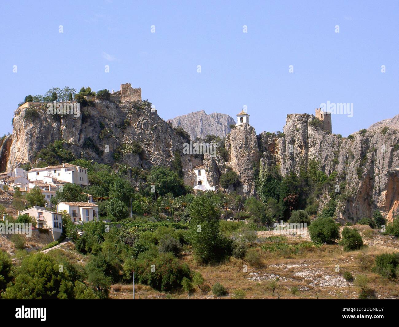 Built by the Moors in the 11th century El Castell de Guadalest today ...