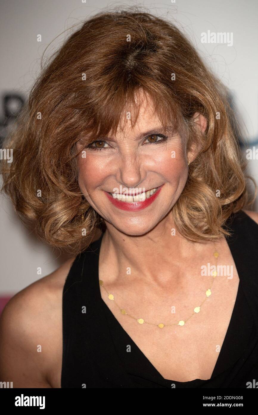 Florence Pernel attends the Le Bazar De La Charite Photocall at Le ...