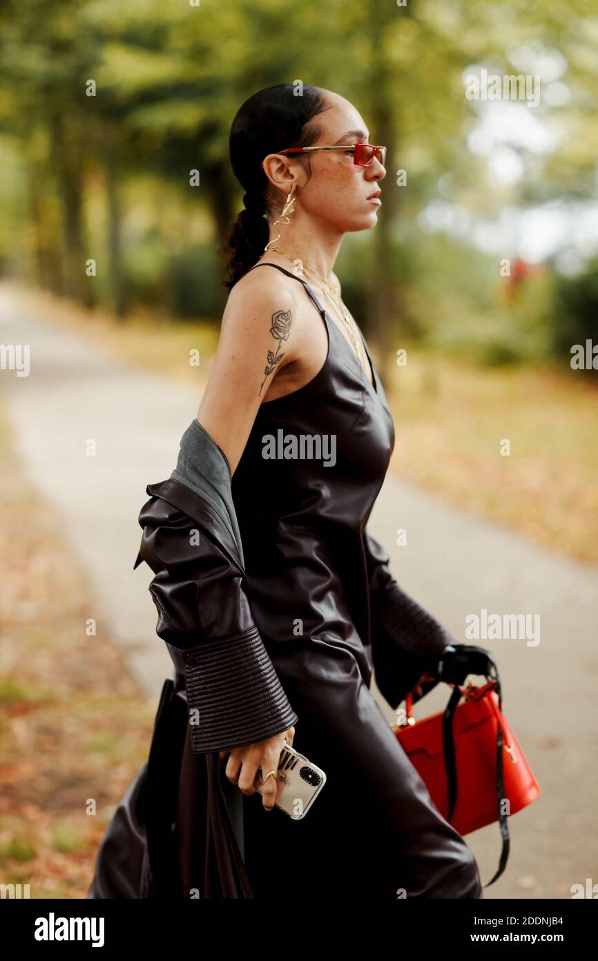 Street style, Hera Pradel arriving at Marine Serre Spring-Summer 2020 ...