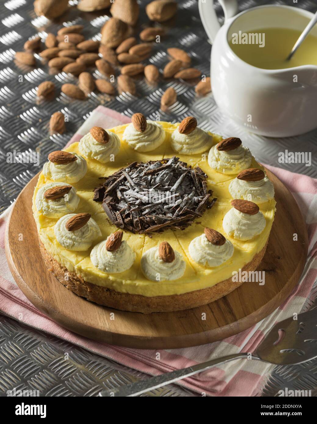 Suksesskake hi-res stock photography and images - Alamy