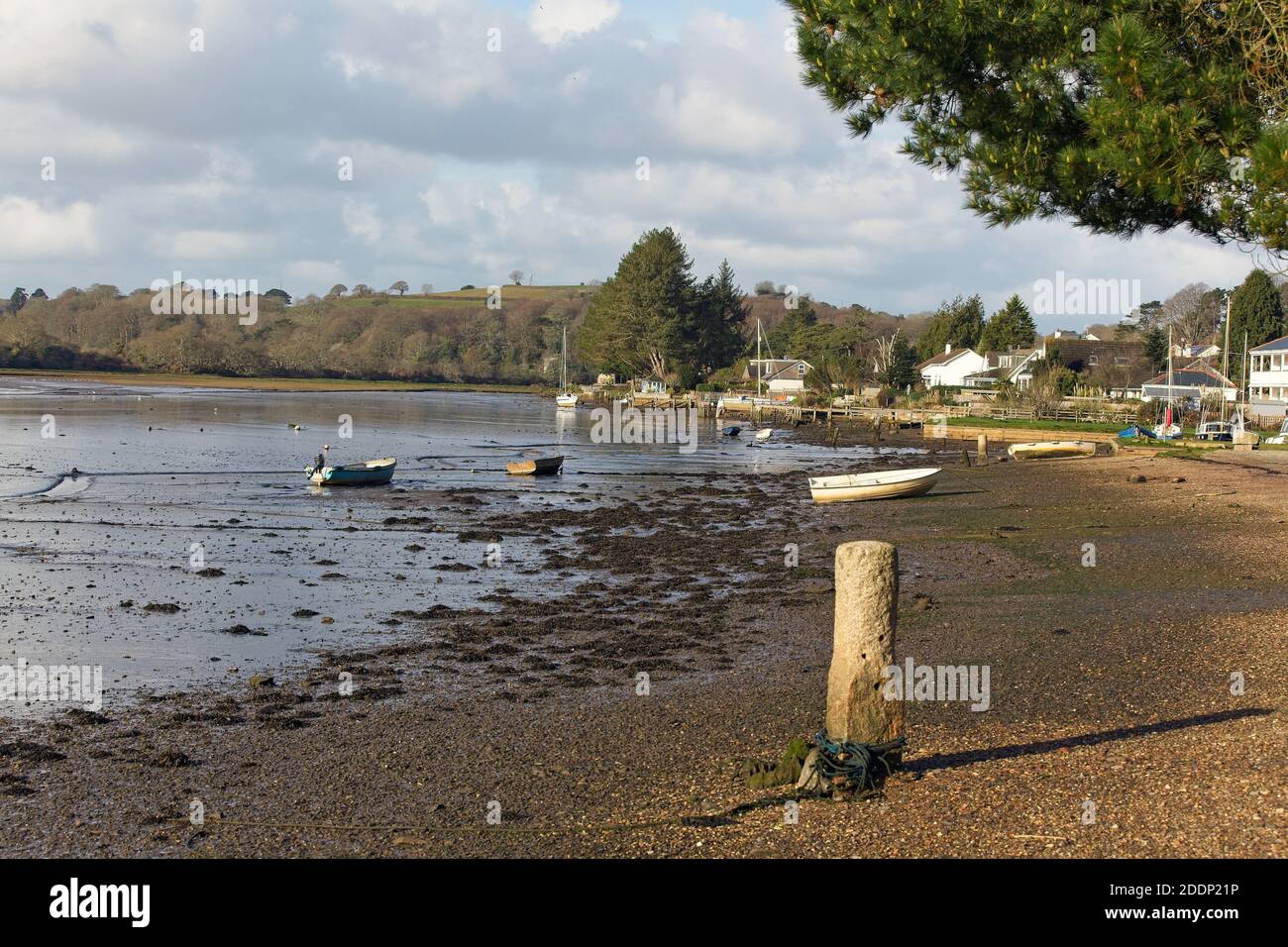 Low tide at the quayside, Devoran, Cornwall, England, UK Stock Photo ...