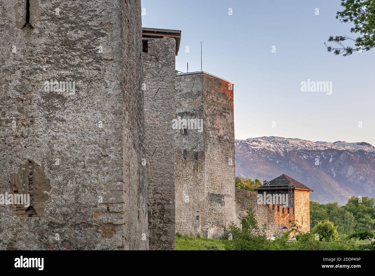 Monchsberg salzburg austria travel hi-res stock photography and images ...