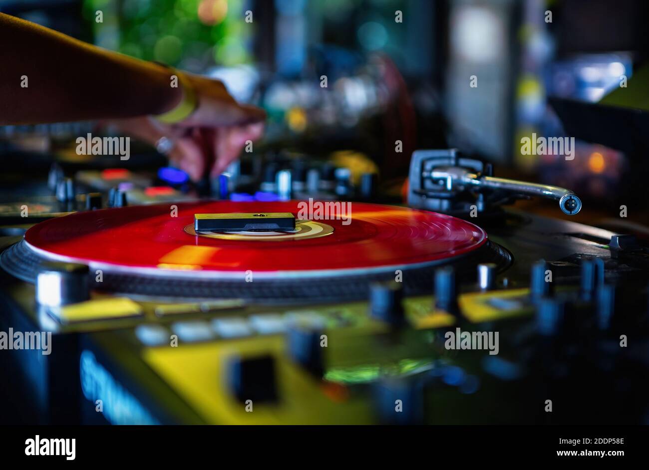 Djs setup hi-res stock photography and images - Alamy