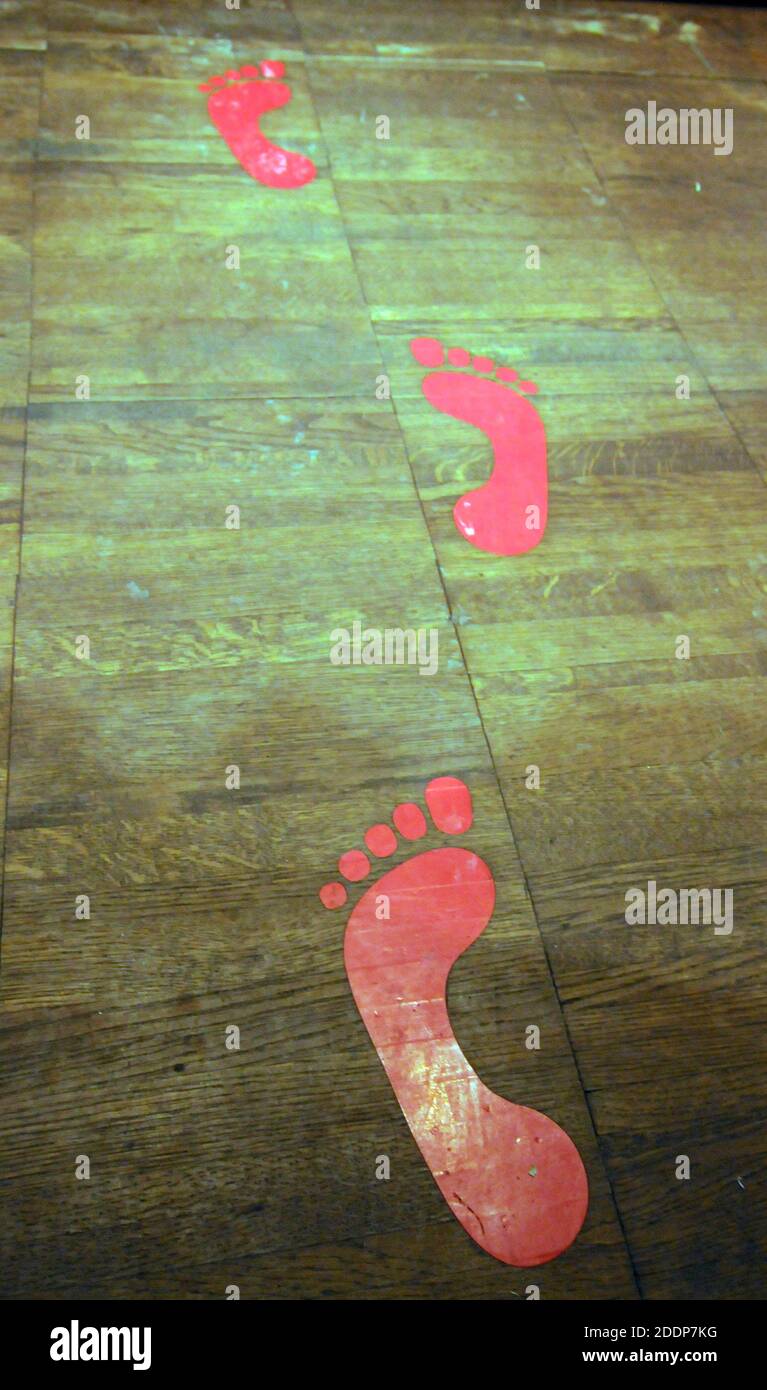 Human footprints anatomy hi-res stock photography and images - Alamy