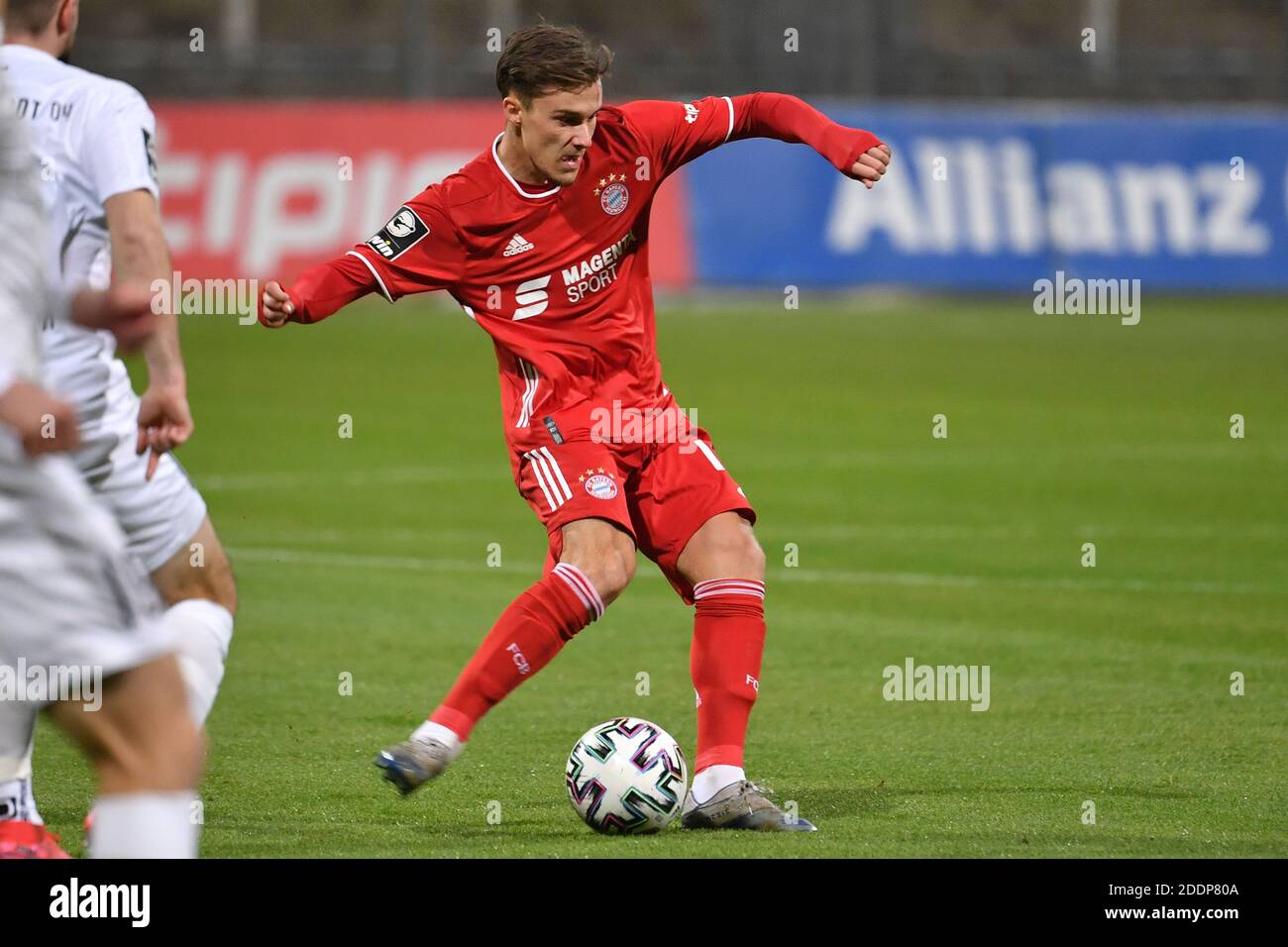 Muenchen GRUENWALDER STADION. 25th Nov, 2020. Maximilian ZAISER (FCB ...