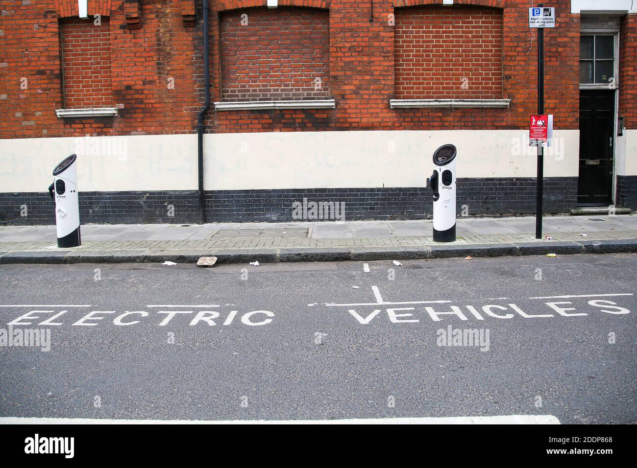 London, UK. 25th Nov, 2020. Electric vehicle charging stations are seen ...