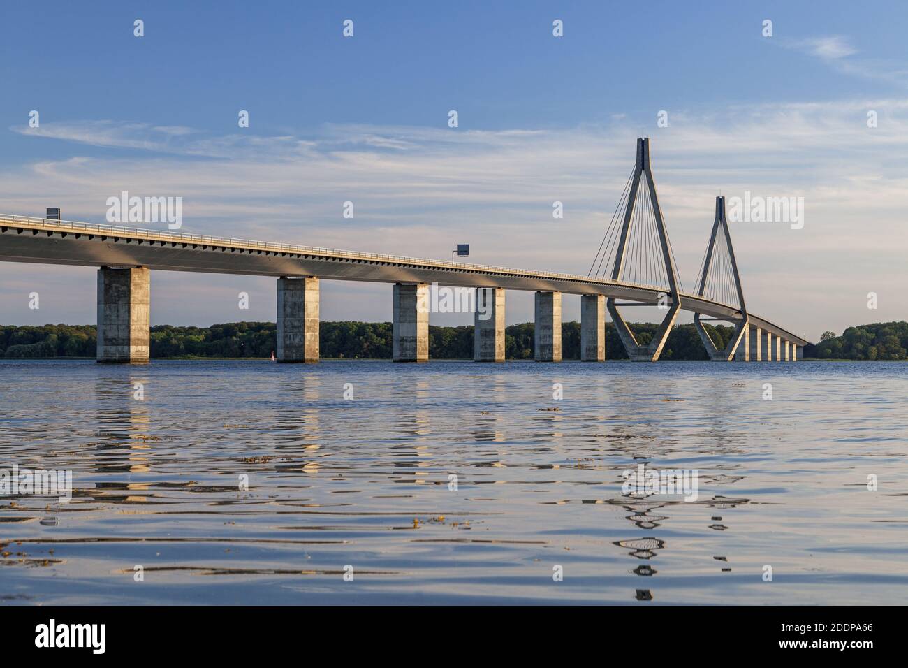 Faro bridges hi-res stock photography and images - Alamy