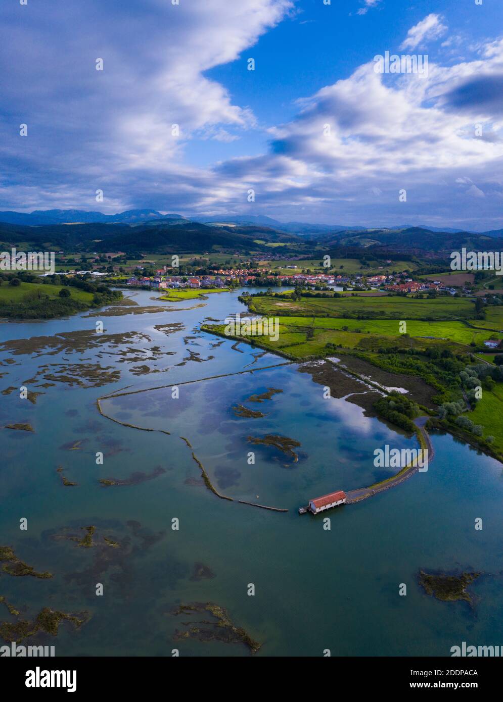 Tidal Marsh, Tidal Wetland (MARISMA), Low Tide, Marismas de Santoña ...