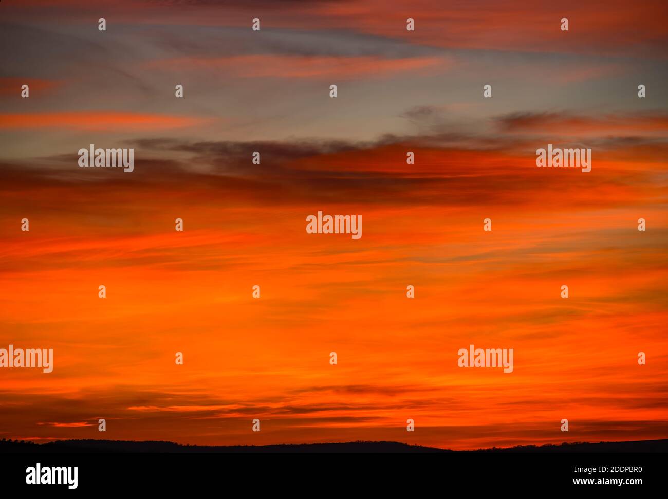 Dark panorama hi-res stock photography and images - Alamy