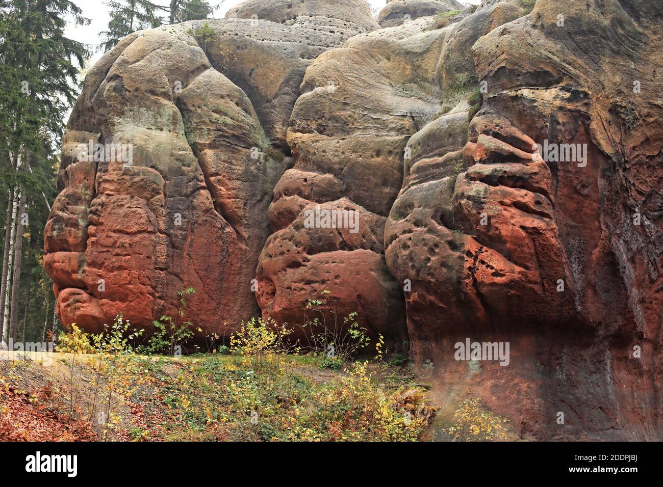 Sedimentary rock formation hi-res stock photography and images - Alamy