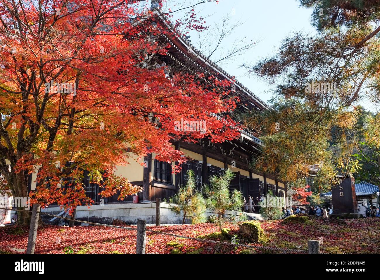 Ancient japanese temple hi-res stock photography and images - Alamy