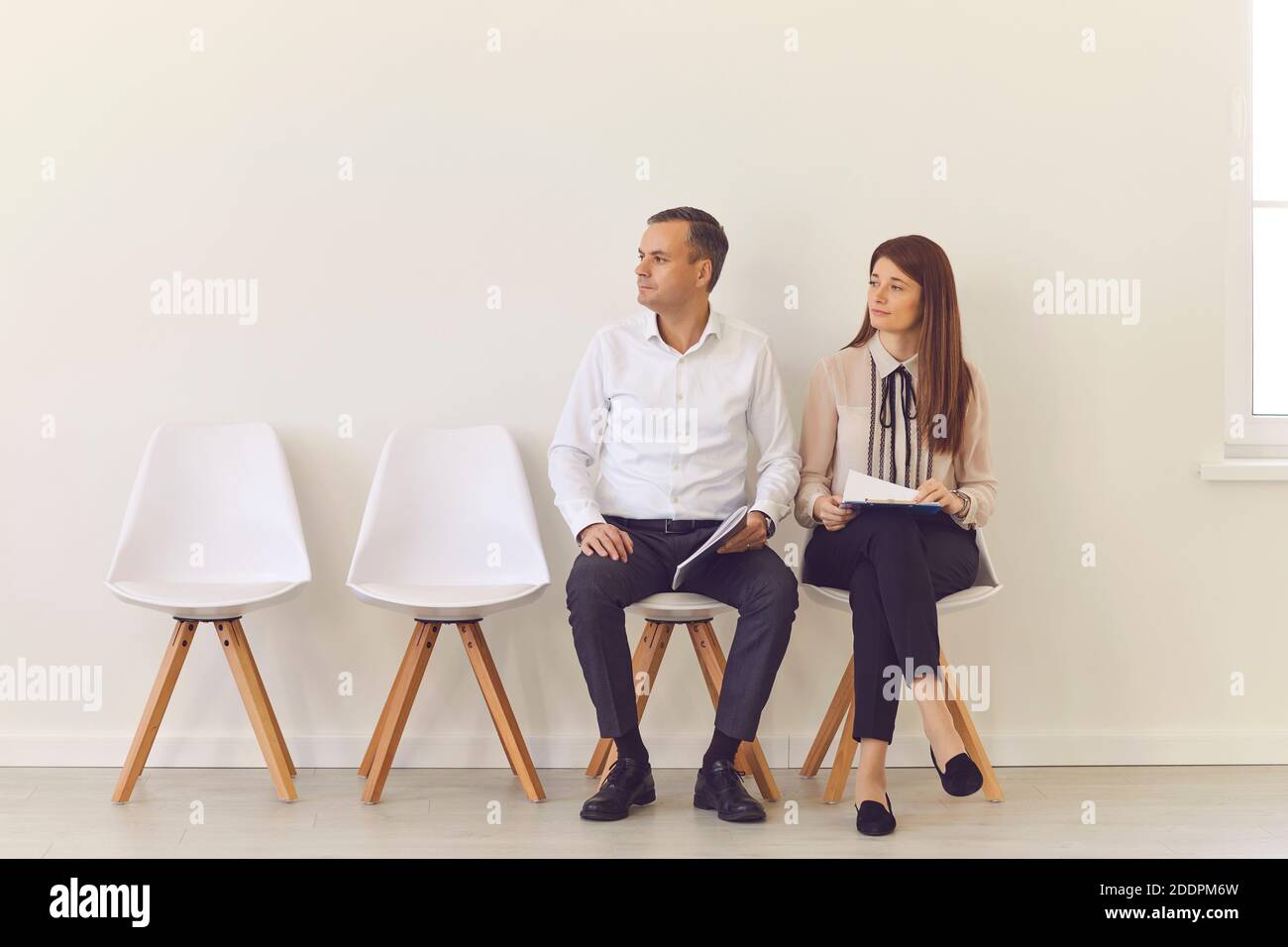 Job interview waiting man woman hi-res stock photography and images - Alamy