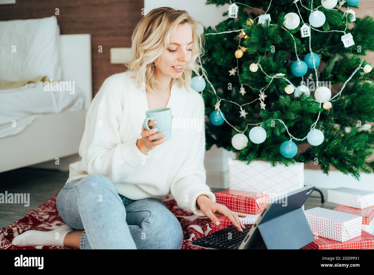 Remote work on holidays Stock Photo - Alamy