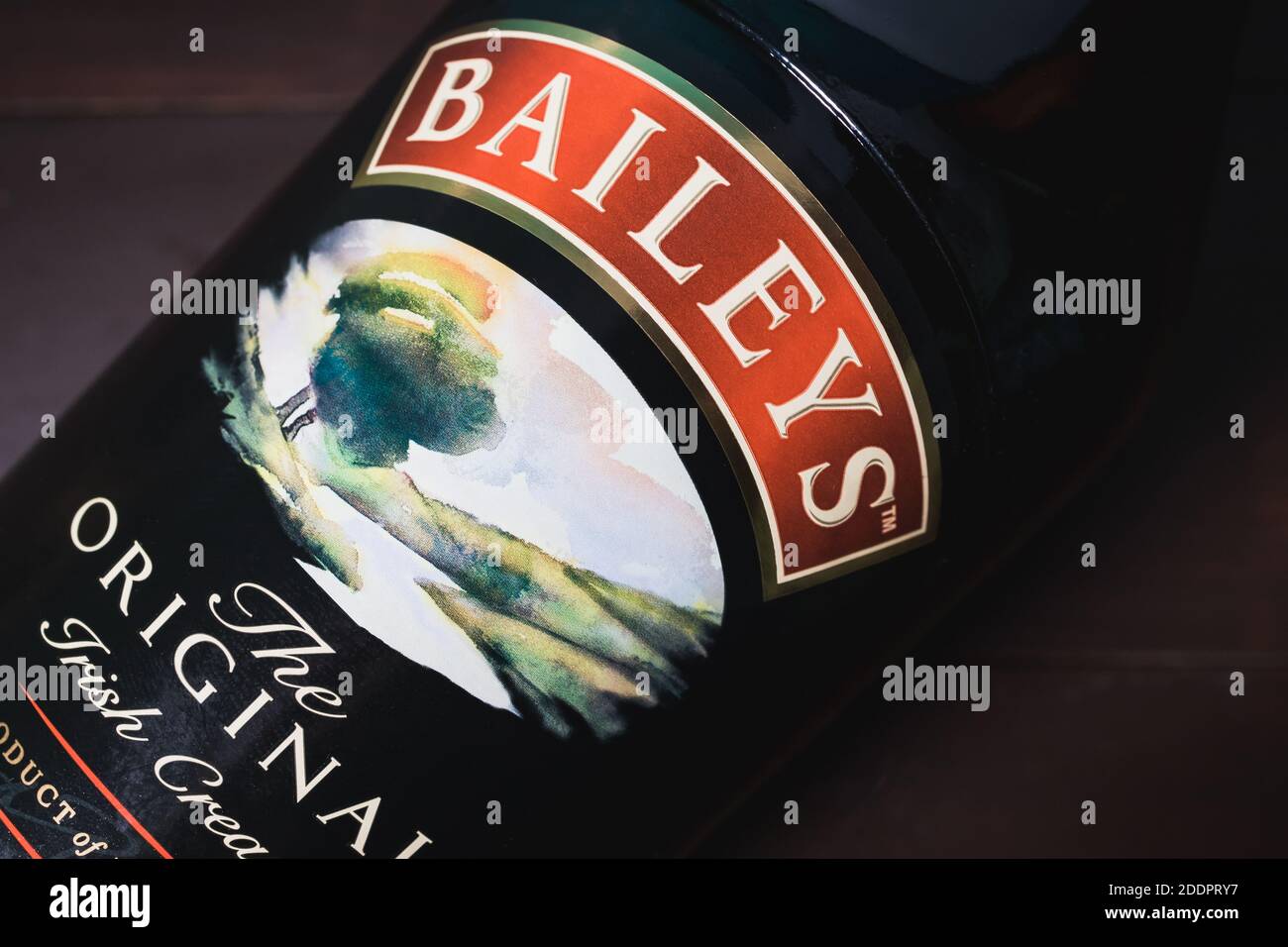 Baileys bottle hi-res stock photography and images - Alamy