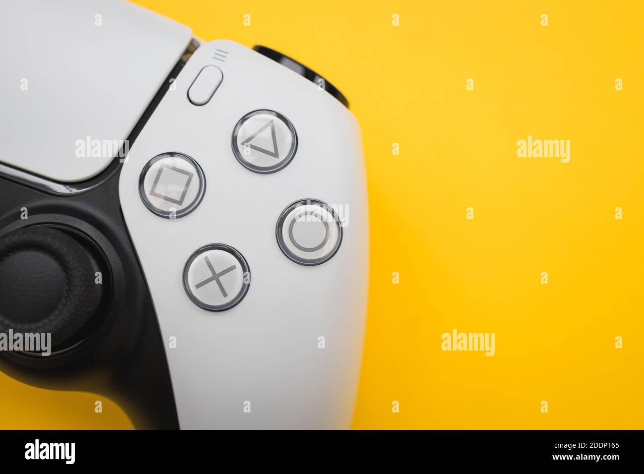 LONDON - NOVEMBER 24, 2020: PlayStation 5 video games PS5 controller ...