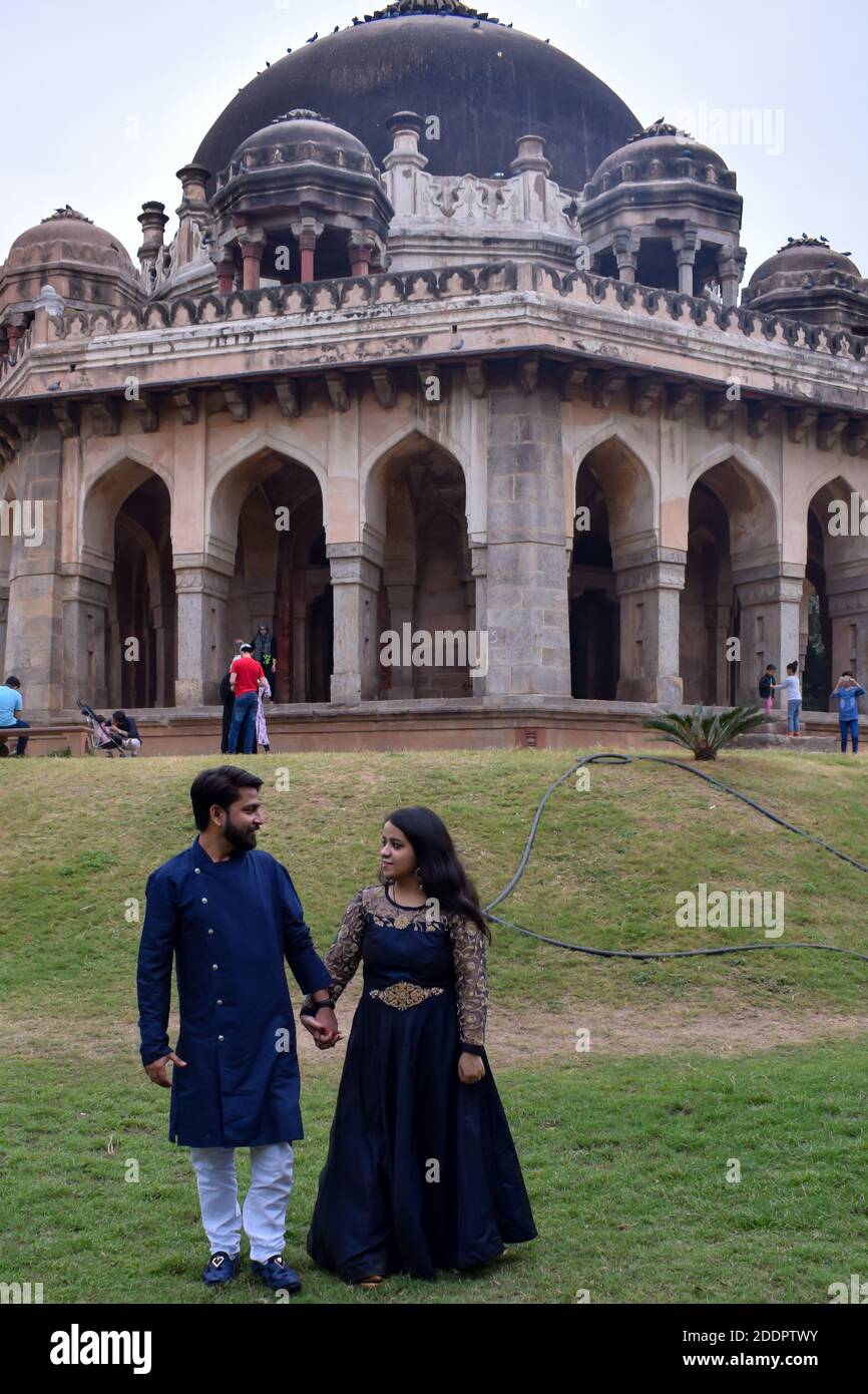 New Delhi India – November 25 2019 : A couple pose for Pre Wedding ...