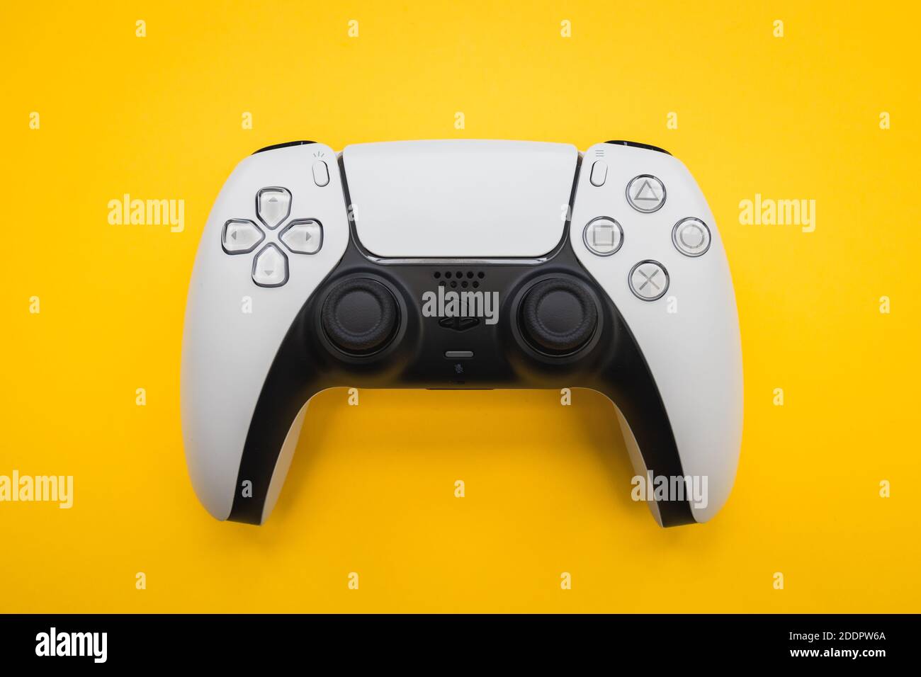 LONDON - NOVEMBER 24, 2020: PlayStation 5 video games PS5 controller ...