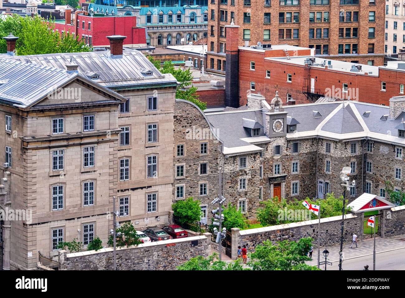Oldest building in old montreal hi-res stock photography and images - Alamy