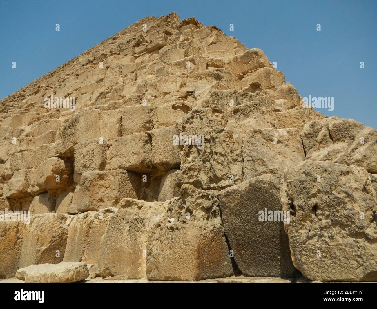 Egyptian pyramids drawings hi-res stock photography and images - Alamy