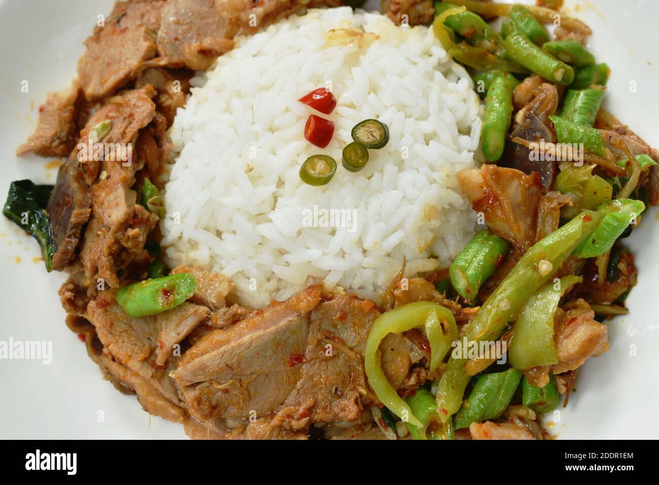 Duck meat curry hi-res stock photography and images - Alamy