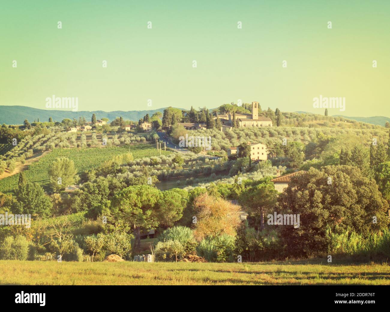 Tuscanian landscape hi-res stock photography and images - Alamy