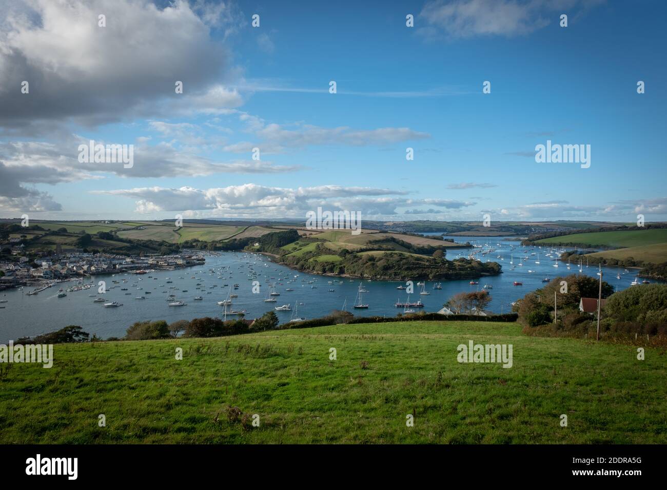 A view of Salcombe and Kingsbridge Estuary in England Stock Photo - Alamy
