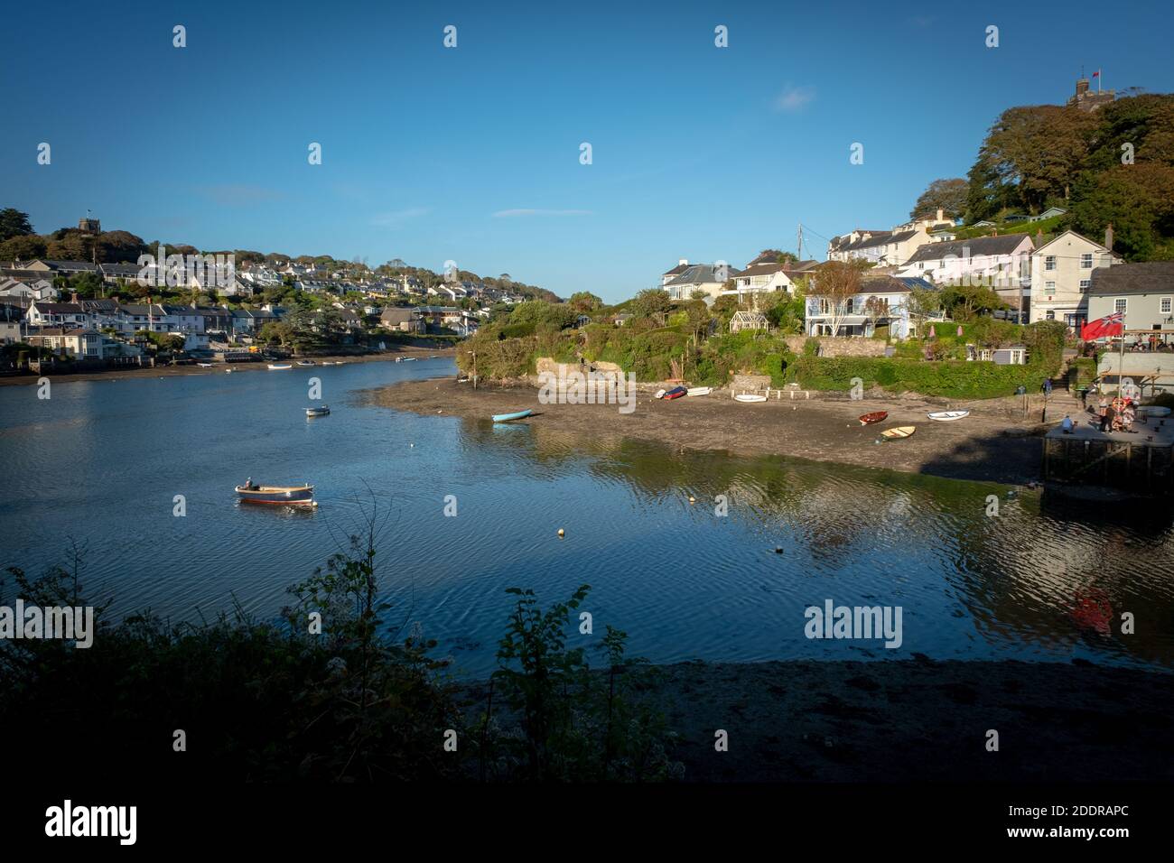Noss Mayo harbour and town in Devon, England Stock Photo - Alamy