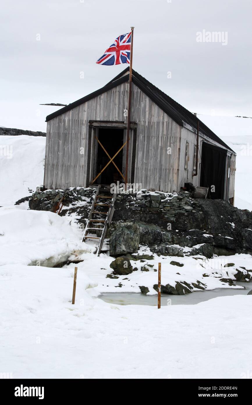 Detaille island base antarctica hi-res stock photography and images - Alamy