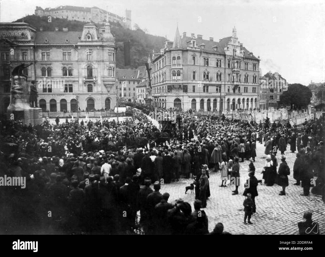 Krek krek hi-res stock photography and images - Alamy