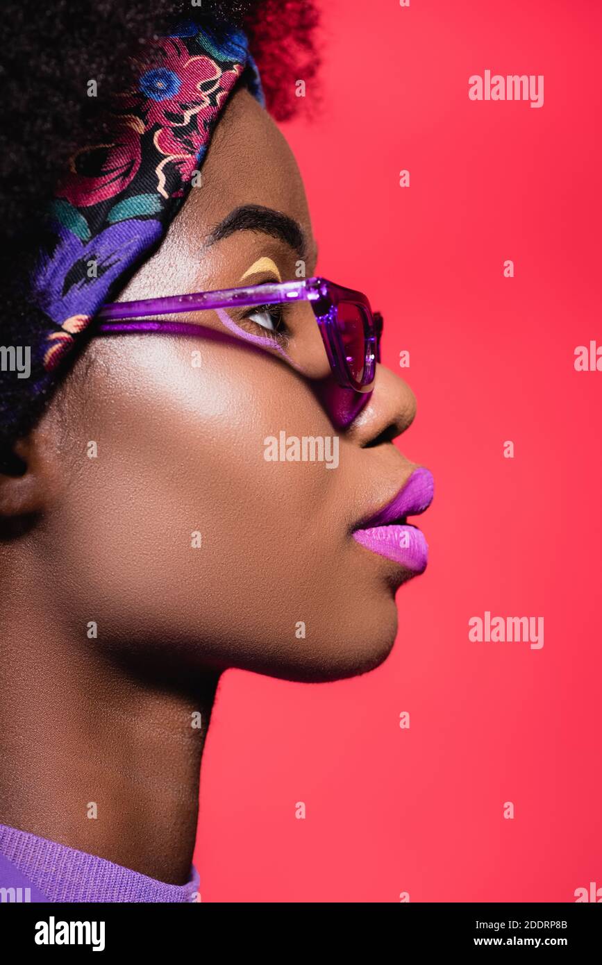 African american woman profile hi-res stock photography and images - Alamy