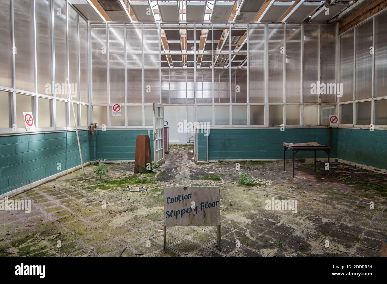 One of the asylum's recreational rooms for the lower risk patients ...