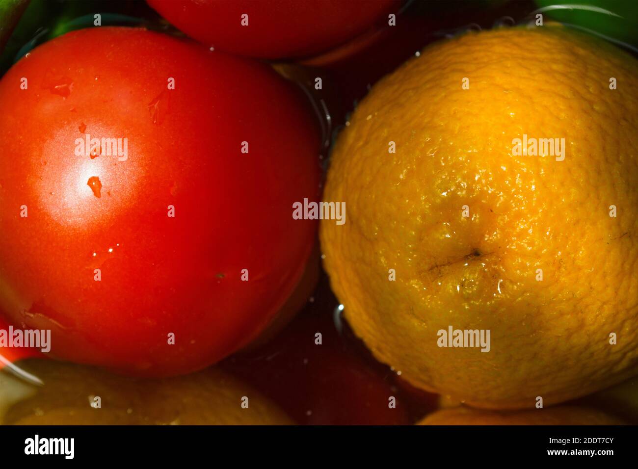 Tomato virus hi-res stock photography and images - Alamy