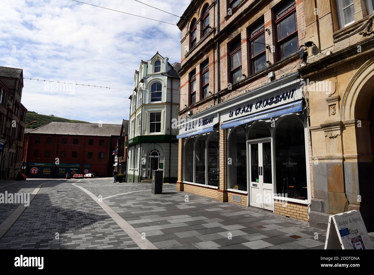 Pontypridd town centre hi-res stock photography and images - Alamy