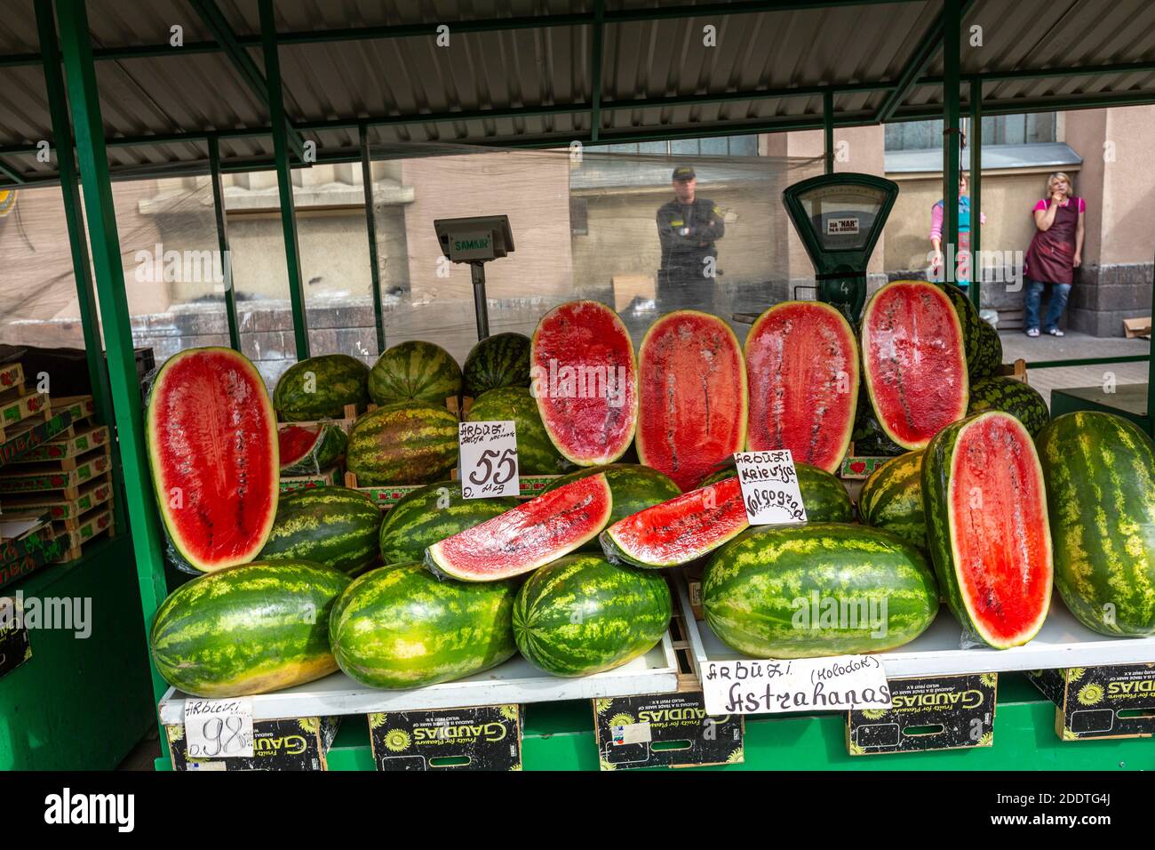 Watermelon stand hi-res stock photography and images - Alamy