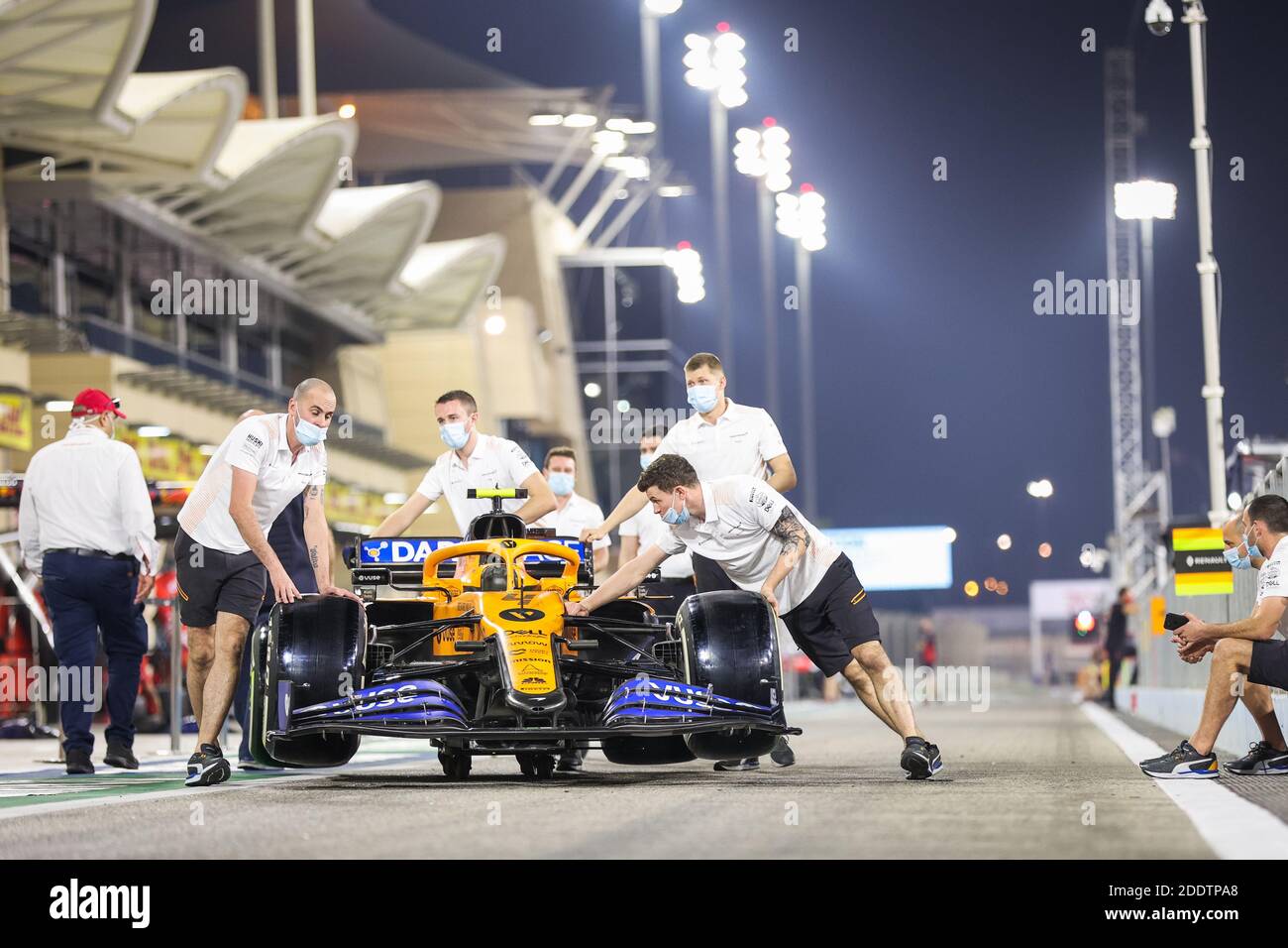 Bahrain f1 grand prix circuit hi-res stock photography and images - Alamy