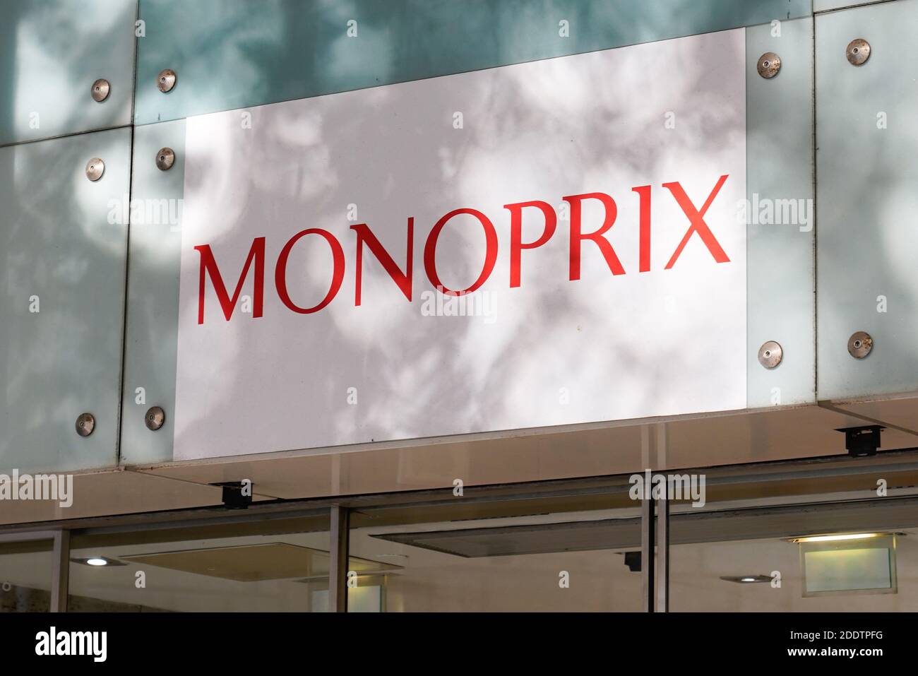 Bordeaux , Aquitaine / France - 11 11 2020 : Monoprix logo sign and ...