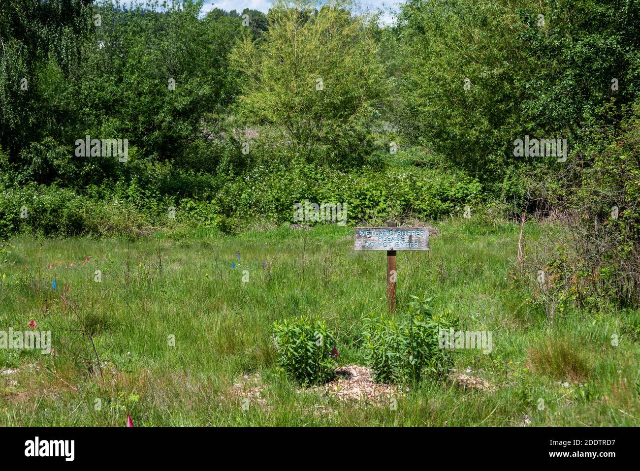 Protected wetland sign hi-res stock photography and images - Alamy