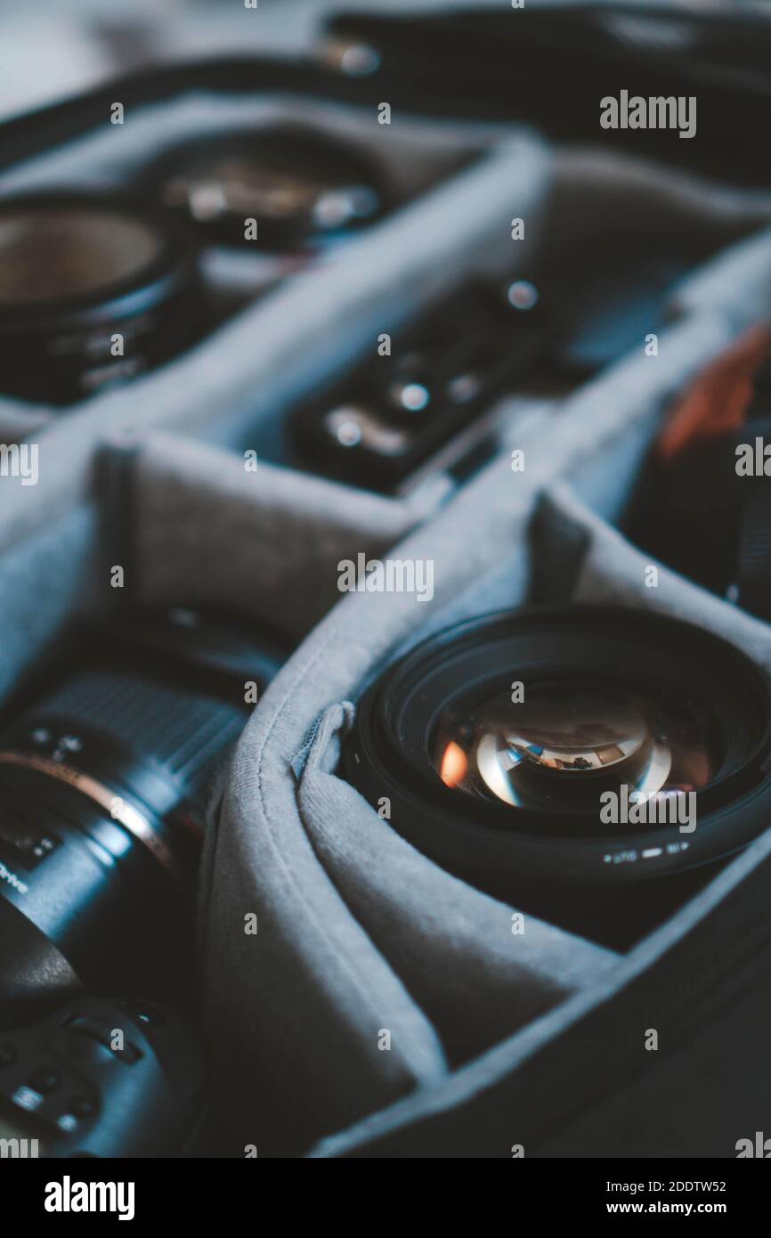 Standard lenses hi-res stock photography and images - Alamy