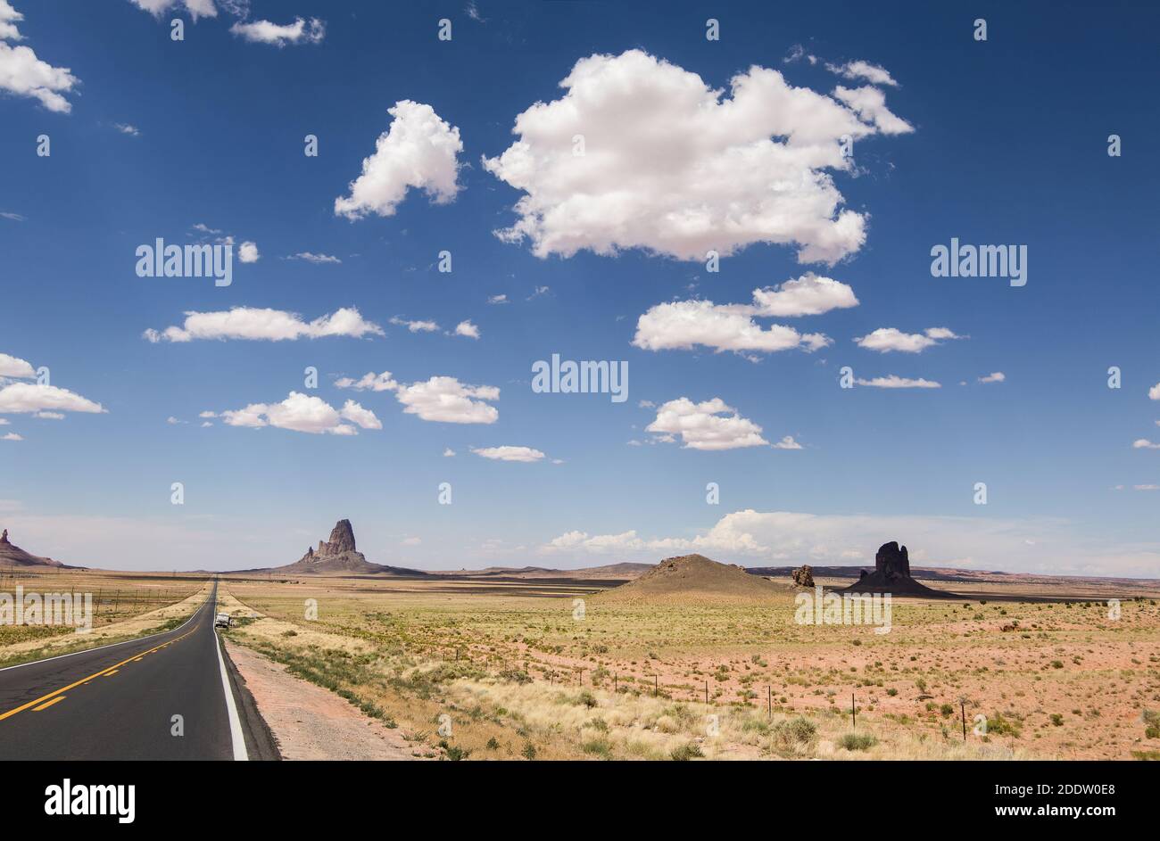 Route 66 road panorama hi-res stock photography and images - Alamy