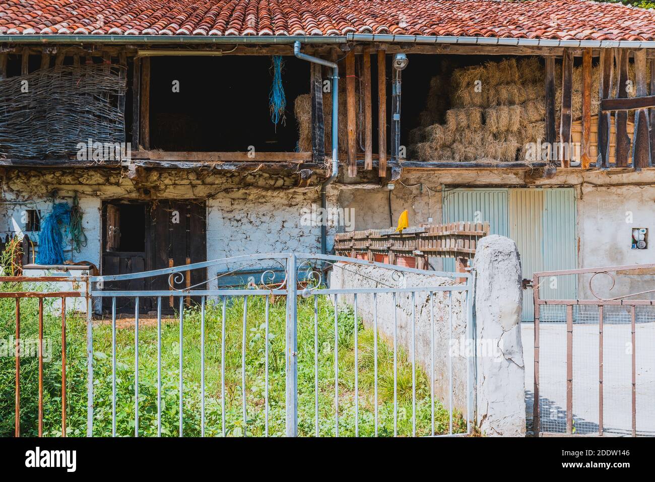 Haystack house. Traditional architecture in the village of Soto de ...