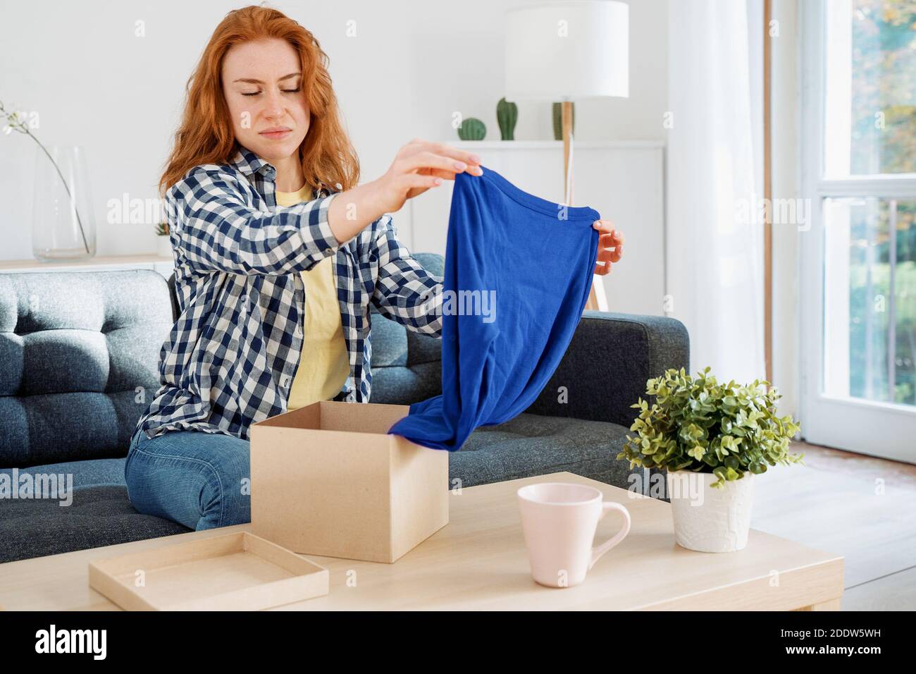 Disappointed receive hi-res stock photography and images - Alamy