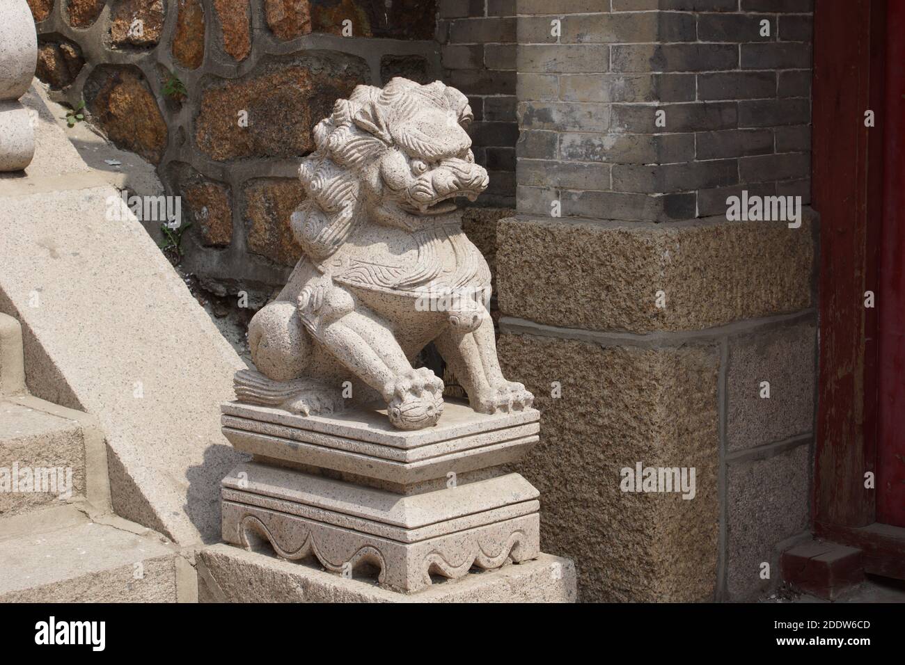 Lions nationalpark hi-res stock photography and images - Alamy