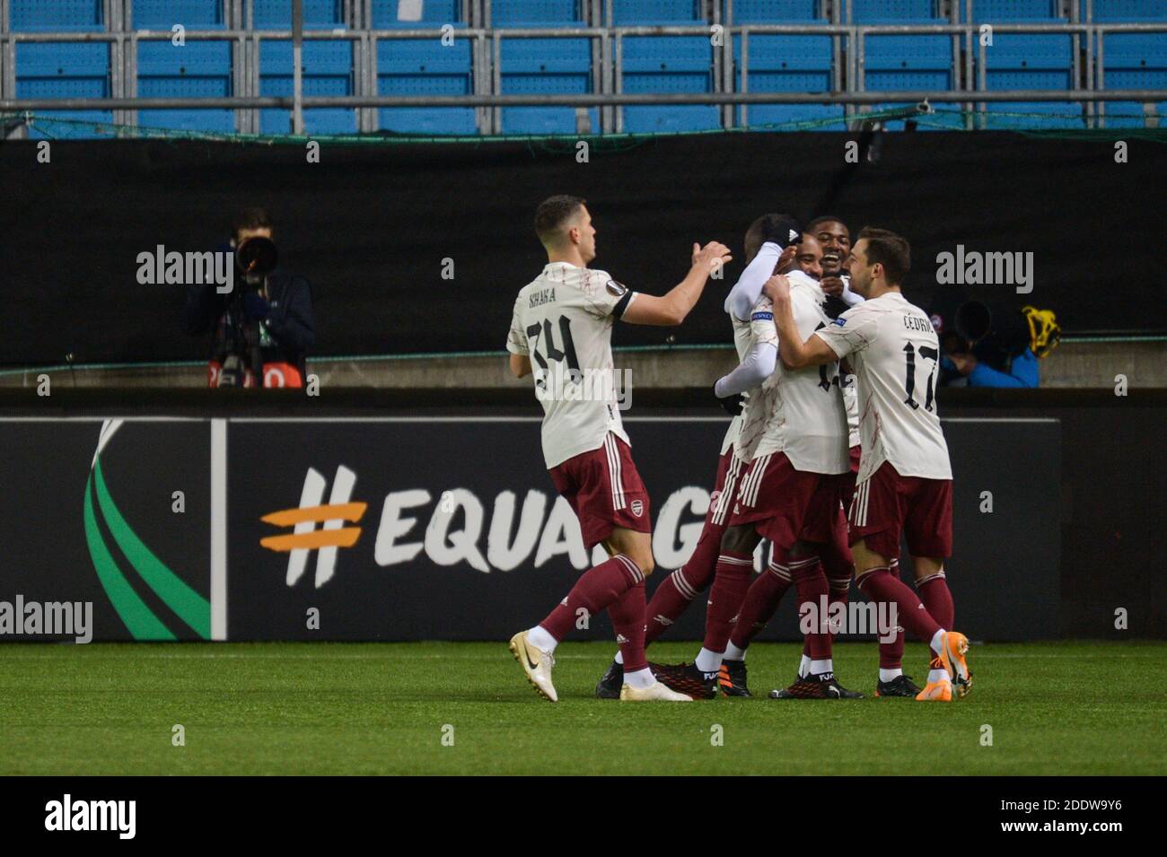 Molde stadion hi-res stock photography and images - Alamy