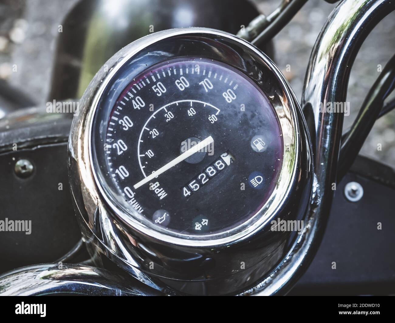 Round handle cycle hi-res stock photography and images - Alamy